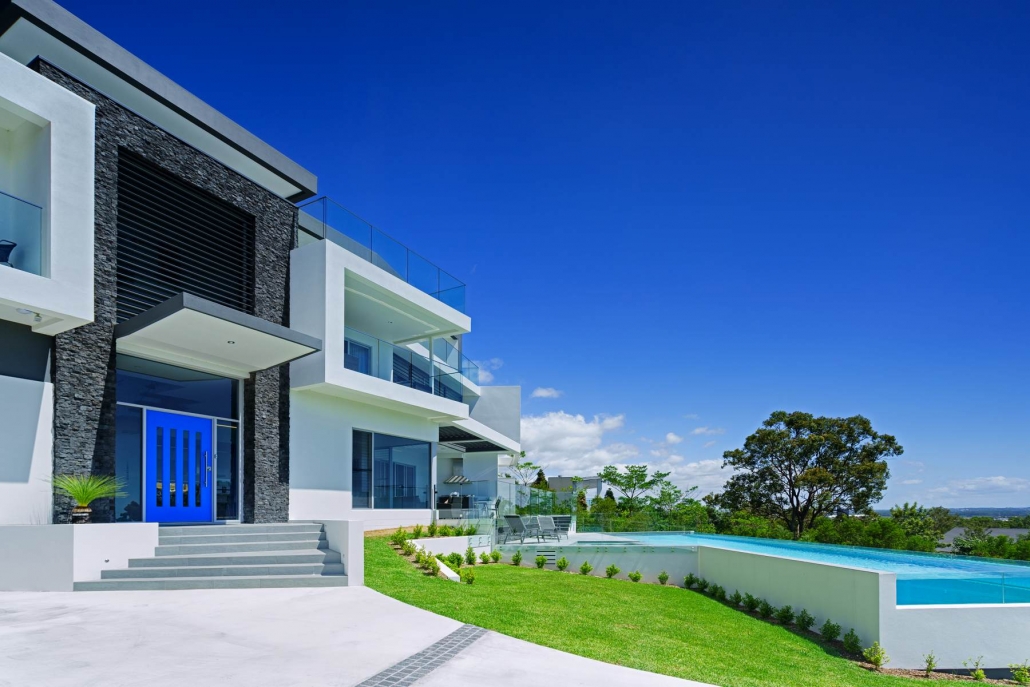 Luxury home on a steep block - Arco Designs